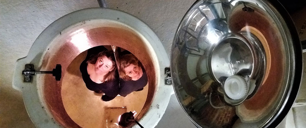 Lucie et Michèle Charrier - Le Domaine du Moulié - Madiran & Pacherenc ...